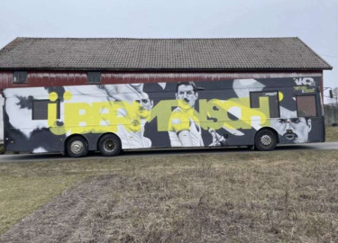 Russebuss og russebil til salgs | Russehjelpen