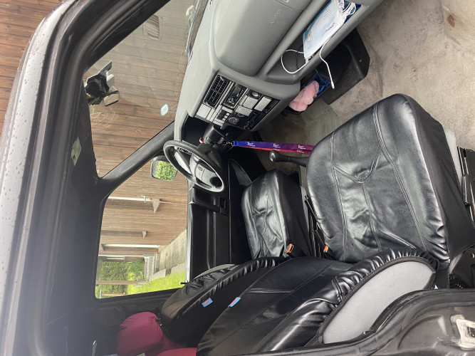 Russevan Til Salgs | Russehjelpen